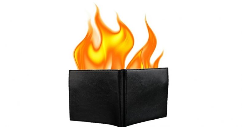 Become An Instant Magician With The Flaming Wallet - Widest