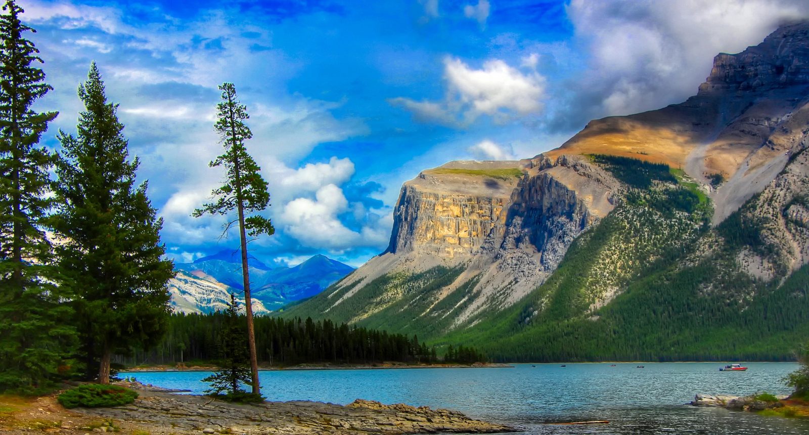 The 10 Most Beautiful Places in Canada to Visit | Widest