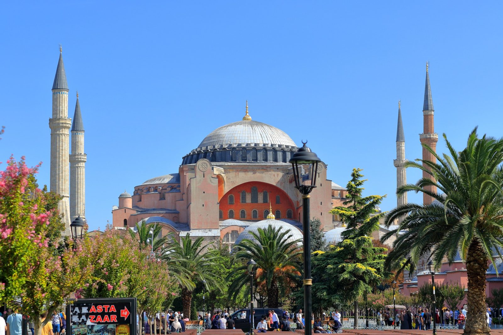 Top 12 Attractions And Things To Do In Istanbul, Turkey
