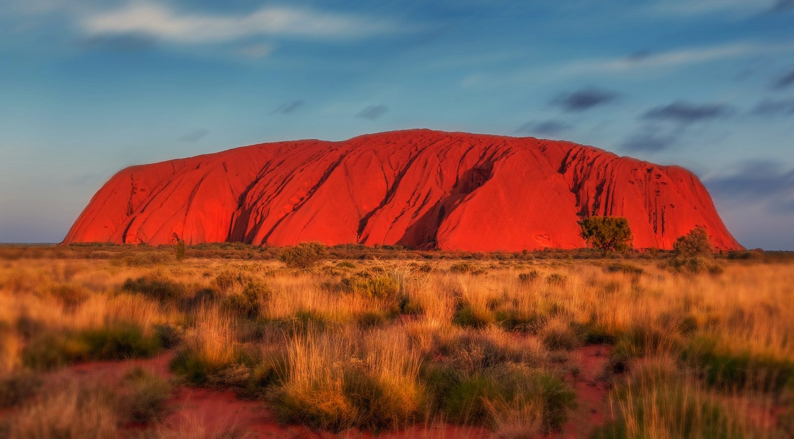 Top 10 Attractions and Places To Visit In Australia | Widest